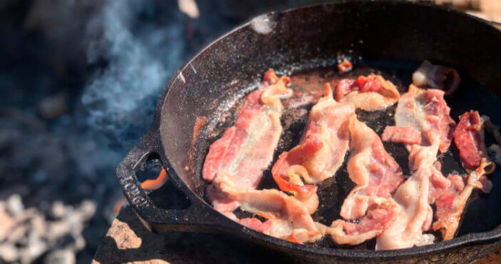 3 Reasons Grey Bacon Happens and How to Prevent Spoiled Meat