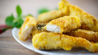 5 Ways to Tell if Catfish Is Cooked to Avoid Foodborne Illnesses