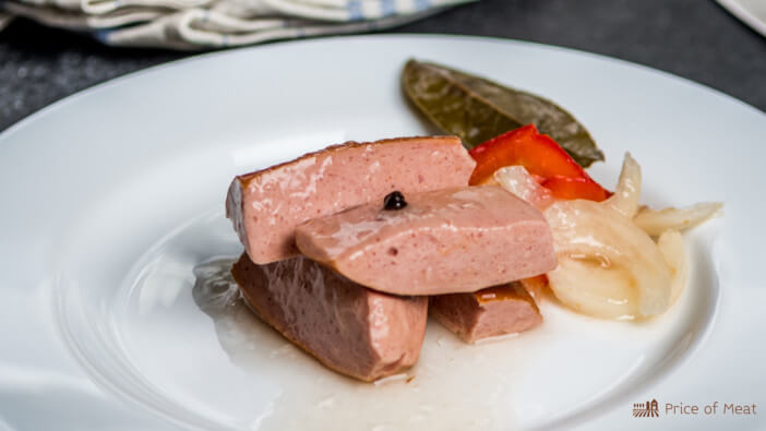 8 Types of Bologna Meat: History, Differences & Uses 8 Types of Bologna Meat: History, Differences & Uses