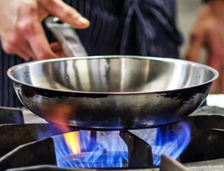 6 Steps Crispy Pork Skin Recipe for Perfect Crunch Every Time