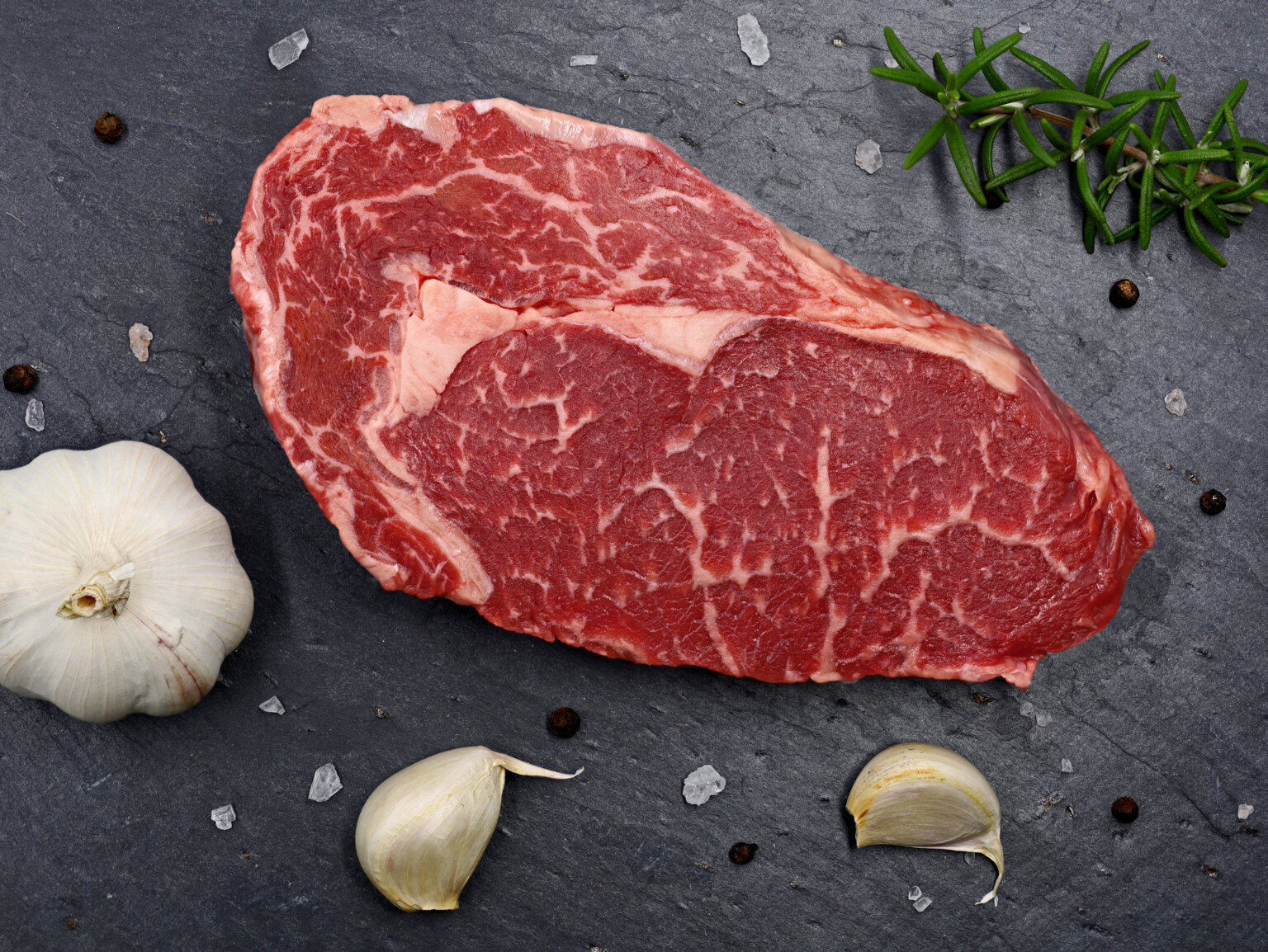 10 Differences Between Ribeye vs Sirloin for Choosing the Best Steak