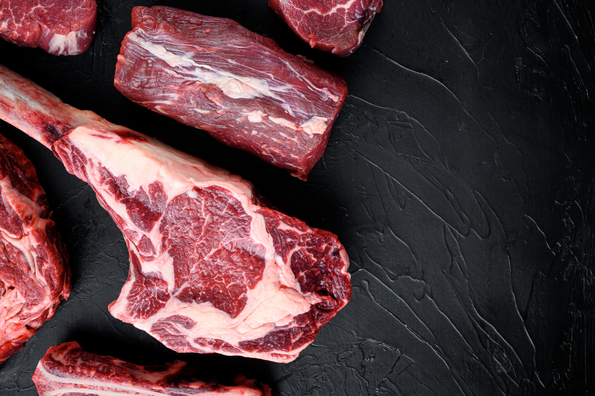 7 Bison vs Elk Nutrition Facts to Help You Choose the Healthier Meat