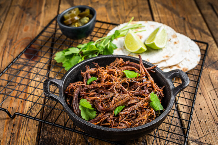 5 Differences Between Al Pastor vs Carnitas Tacos to Help You Decide