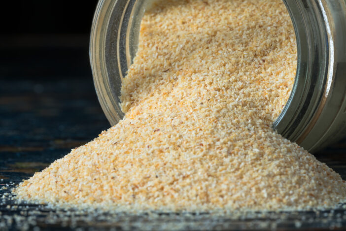 7 Garlic Powder Uses to Elevate Your Cooking