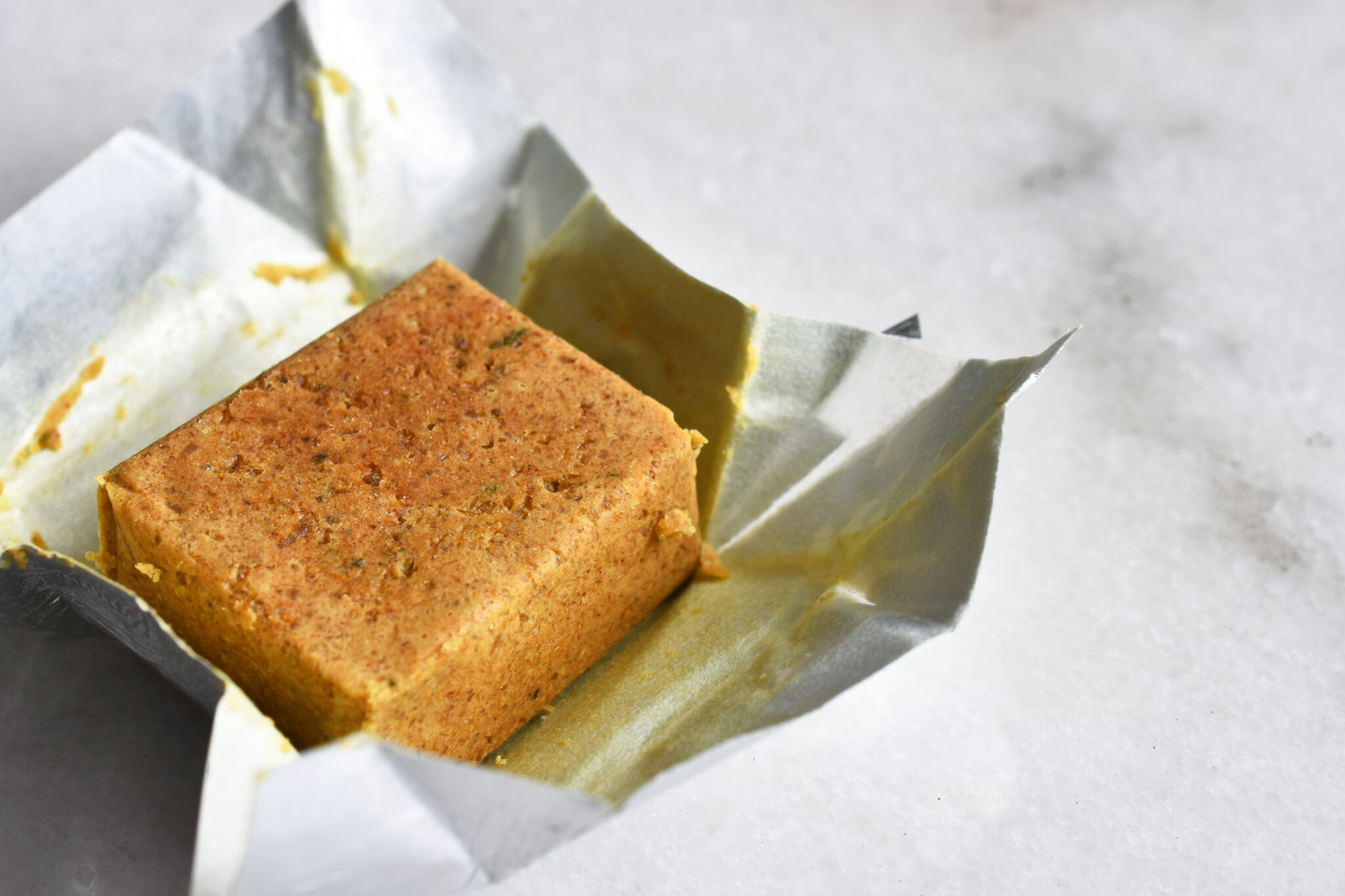 7 Differences Between Bouillon Cubes vs Liquid Broth for Healthier Cooking
