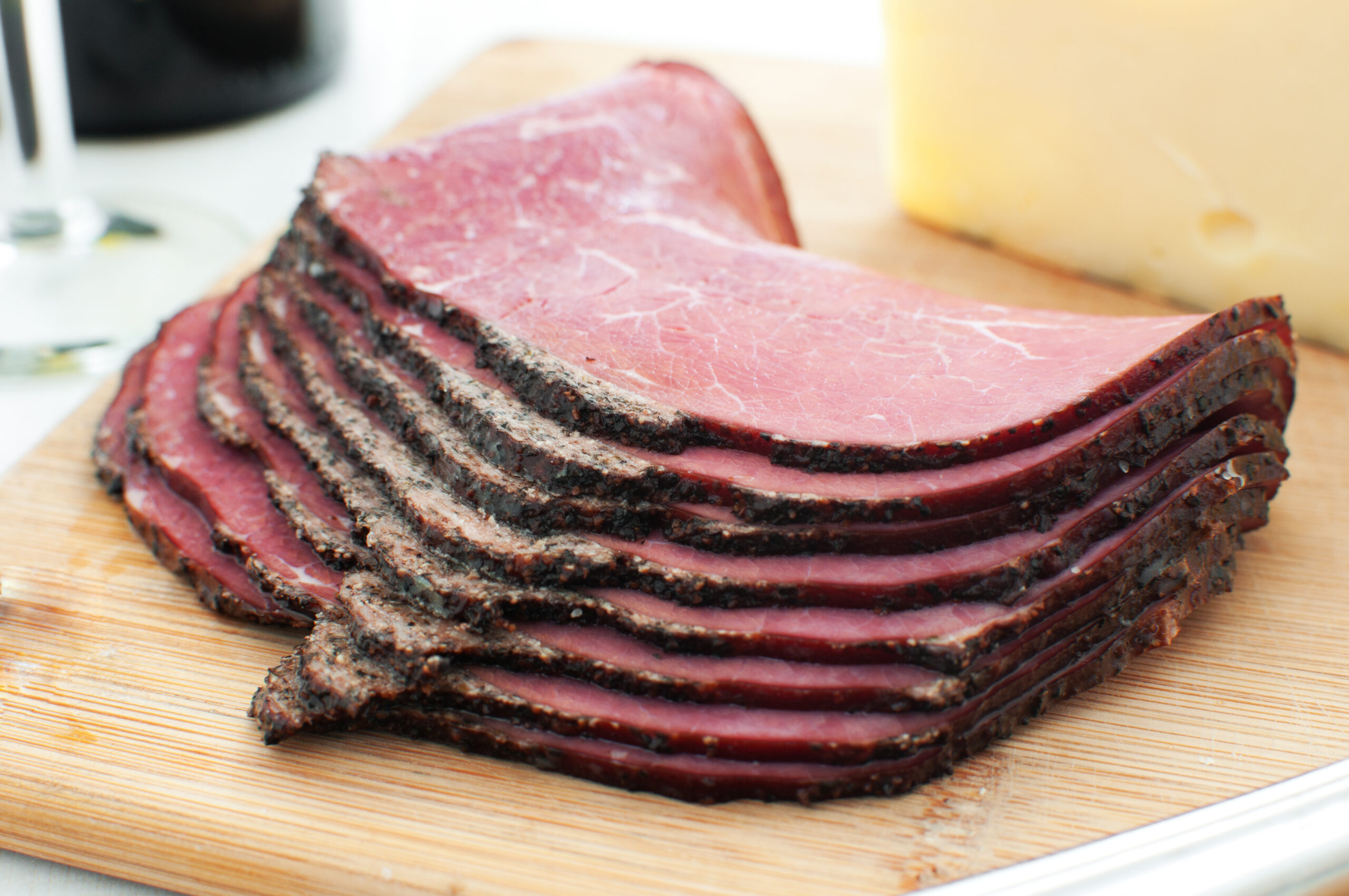 5 Differences Between Capicola vs Pastrami to Choose the Best Meat