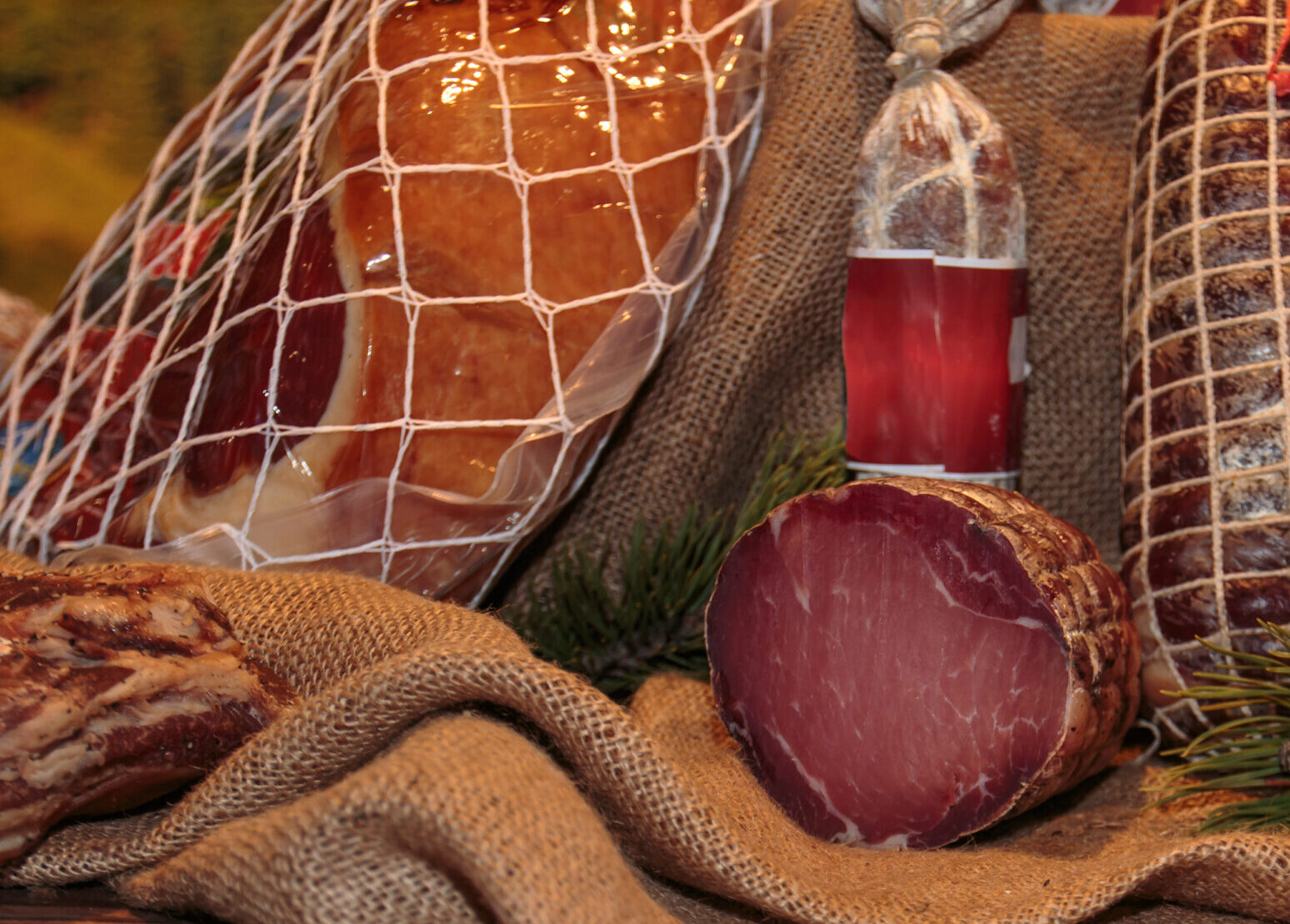 10 Differences Between Culatello vs Prosciutto to Elevate Your ...