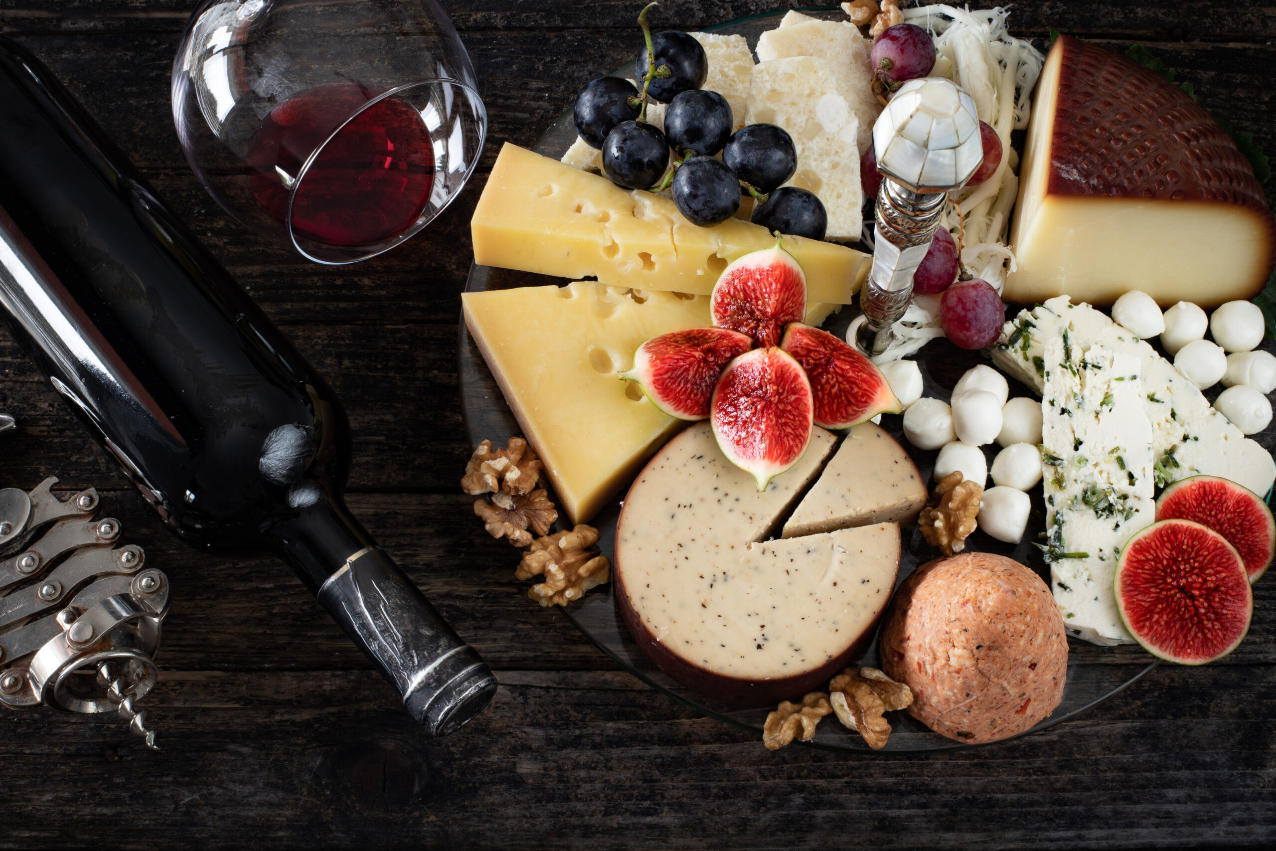 5 Steps to a Sophisticated Cheese Board Guide for Hosts to Impress Guests