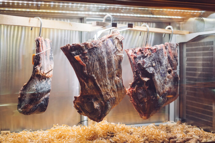 7 Beef Aging Process Tips to Make Your Steaks More Tender and Flavorful